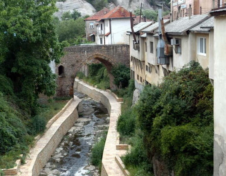 Kratovo private guided city tour - FAQ