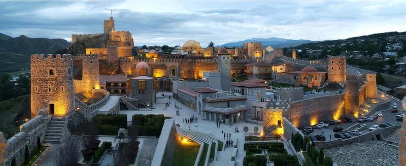 Kutaisi: 8-Day Private Group Tour with Accommodation - In-Depth Look at Key Sites and Experiences