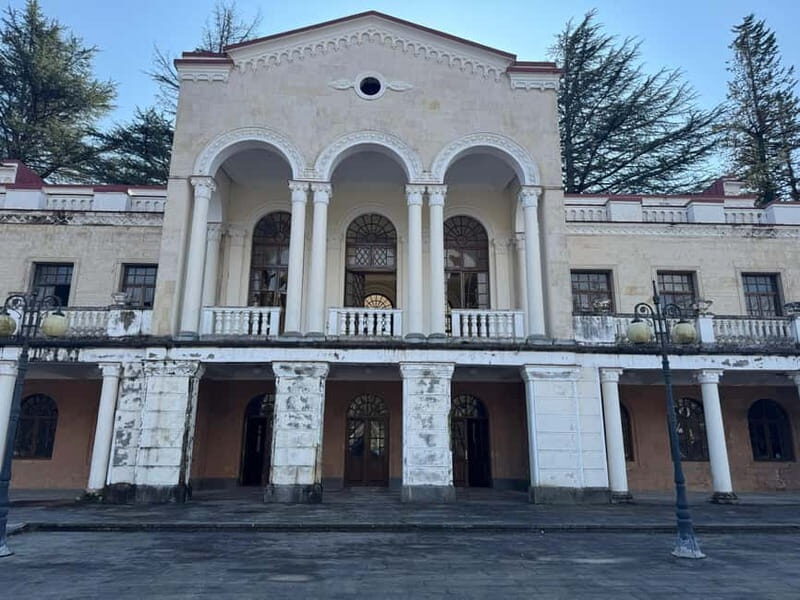 Kutaisi: Tskaltubo Town and Tetra Caves with Wine Tasting - Journey to Tetra Caves: A Natural Marvel