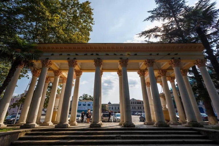 Kutaisi walking tour - The Practical Aspects and Value