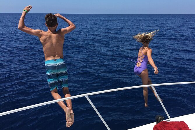 LA: Birthday Special Private Yacht (1 ticket covers 1-6 people) - What to Expect on Your Private Yacht Birthday Cruise