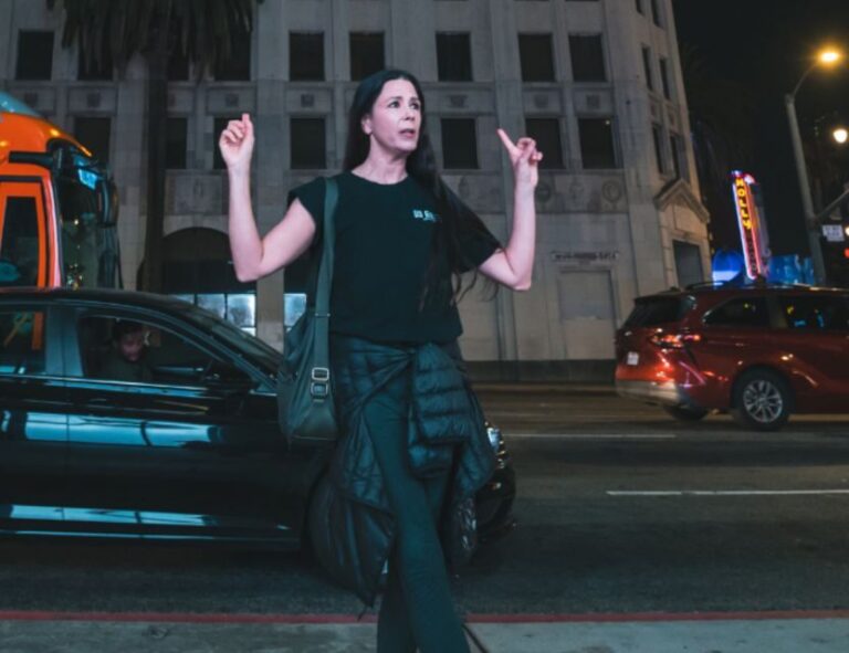 LA Ghosts Boos and Booze Haunted Pub Crawl - The Historic Bars and Their Ghostly Tales