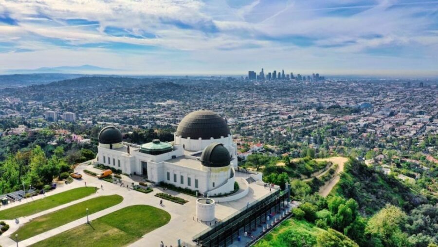 LA: Private Getty Center to Griffith Observatory Guided Tour - The Scenic Drive Through Beverly Hills and Hollywood
