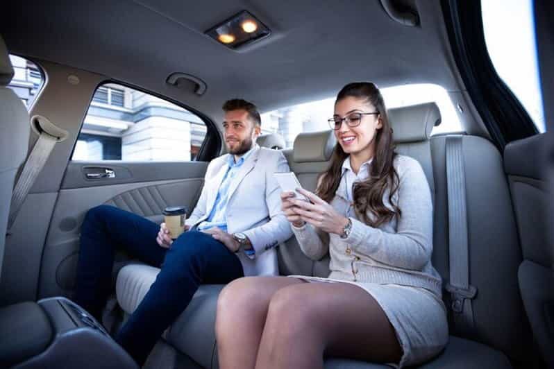 LaGuardia Airport: Transfer to New York City - What Makes This Transfer Service Stand Out?