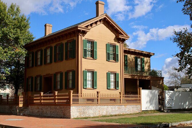 Land of Lincoln Smartphone Audio APP Self Guided Walking Tour - Why This Tour Offers Good Value