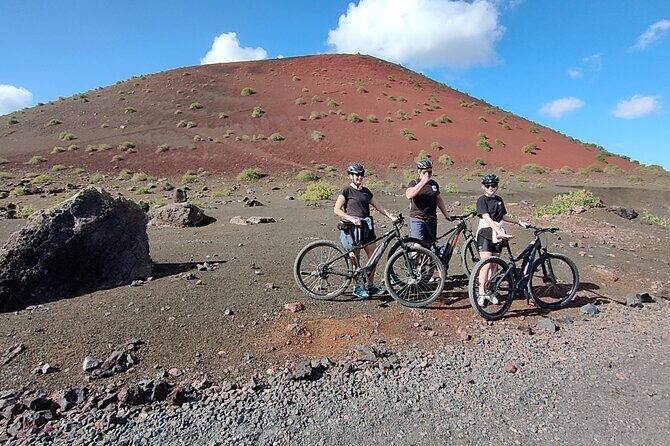 Lanzarote E-Bike Tour: Volcano Craters & Scenic Vineyards - Who is this tour perfect for?