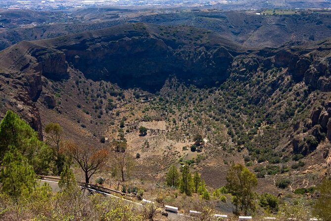 Las Palmas, Botanical Garden & Bandama Crater tour - Gran Canaria - Explore the Historic Old Quarter: Vegueta