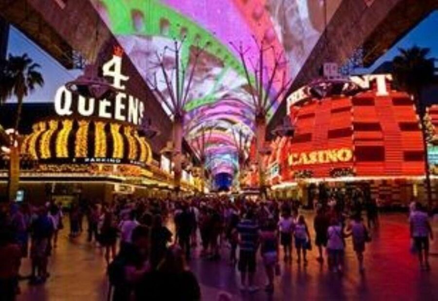 Las Vegas: 7 Wonders Night Tour with Hotel Pickup - What Travelers Are Saying
