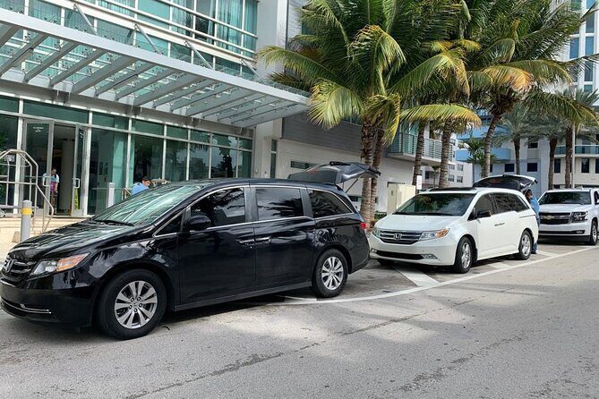 Las Vegas Airport (LAS) to Lake Las Vegas - Arrival Transfer - Vehicle and Driver Quality