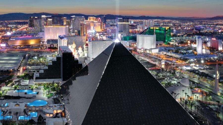 Las Vegas: Fantasy Burlesque Show at Luxor Hotel & Casino - Authentic Guest Experiences & Insights