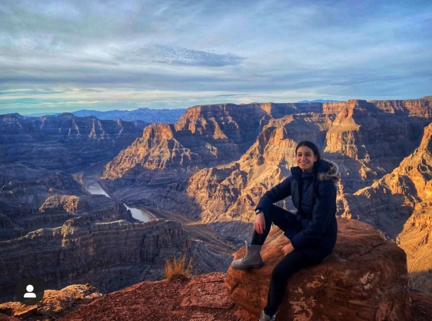 Las Vegas: Grand Canyon, Hoover Dam & 7 Magic Mountains Tour - Transportation and Timing