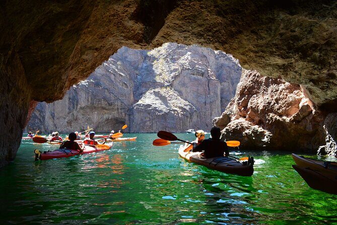 Las Vegas Hot Springs, Kayaking, Hiking, From Base of Hoover Dam! - Who Will Love This Tour?