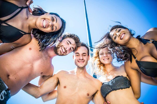 Las Vegas Party Bus Day Club Crawl - Who Is This Tour Best For?