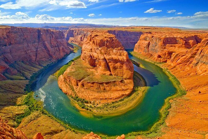 Las Vegas: Private Upper or Lower Antelope Canyon,Horseshoe Bend - The Cost and Its Value