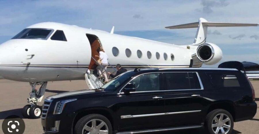 LAX, John Wayne: Los Angeles,OC luxurious rides & transfers - The Vehicle Experience: Comfort and Practicality