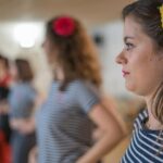 Learn Flamenco in 90 minutes - Gift flower - The Value of the Experience