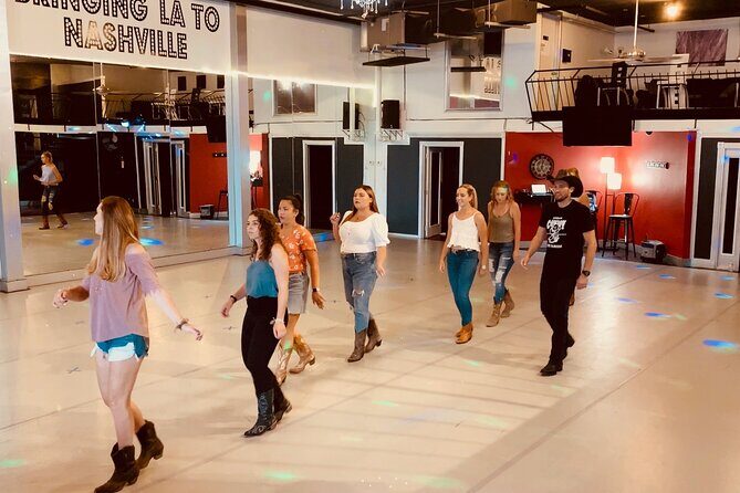 Learn to Line Dance Class with Instructor in Nashville - The Authentic Nashville Experience