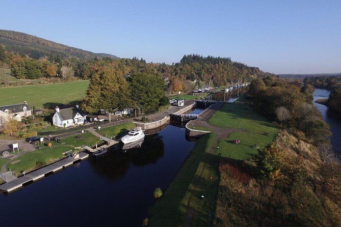 Legendary Loch Ness and Urquhart Castle Tour - Authentic Experiences and Authentic Voices