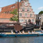 Leiden: Guided City Canal Cruise - The Experience in Detail