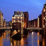 Lights tour through the port of Hamburg and to the historic warehouse district - Value and Practical Considerations