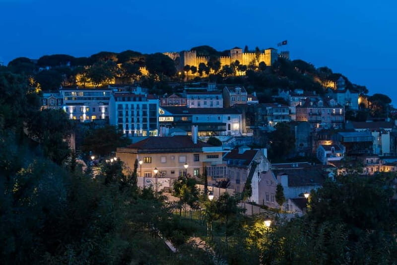 Lisbon: Photography Masterclass - Private Photo Lesson - The Practicalities and What to Bring