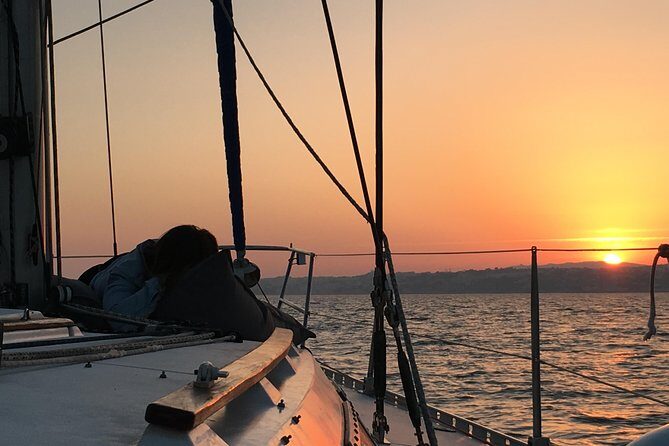 Lisbon Sunset Sensations on a Private Sailing Boat with wine&snacks - The Experience on the Water