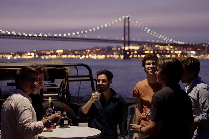 LISBON SUNSET TO NIGHT in Vintage Jeep with FOOD & DRINKS - Who Would Love This Experience?