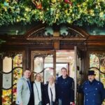 London Christmas Lights Private Guided Taxi Tour - The Convenience of a Private Black Cab Experience