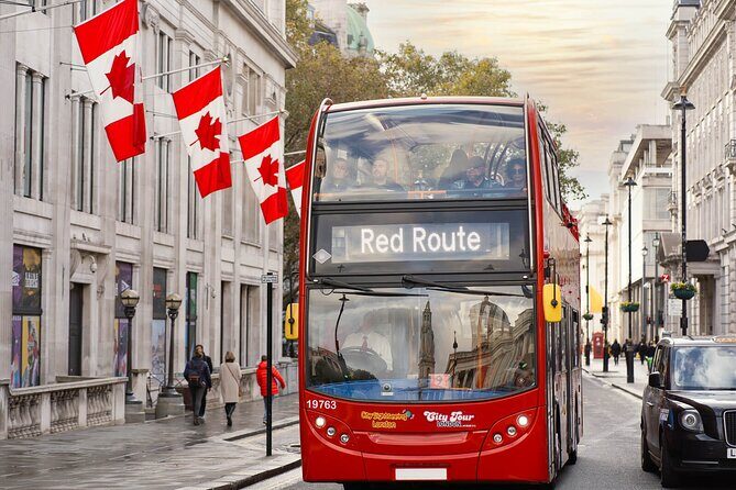 London Tour Hop-on Hop-off Bus with Optional Thames River cruise - The Experience on the Bus