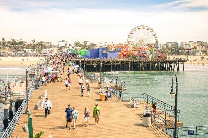 Los Angeles Luxury Private Tour For Up To 7 Passengers - Key Points