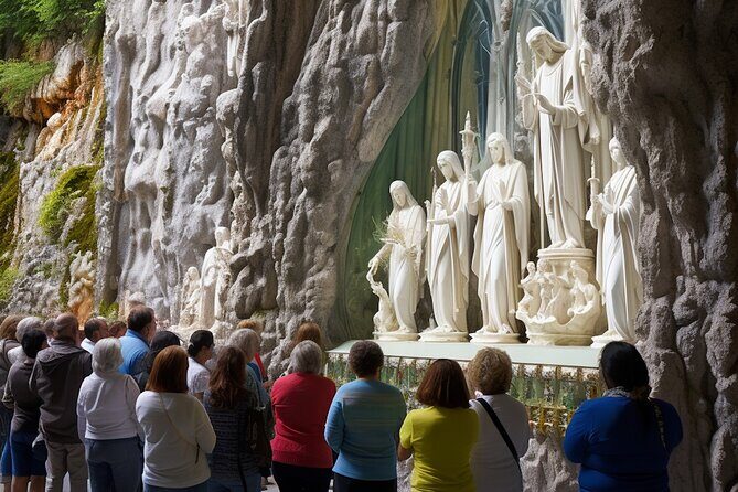 Lourdes, Guided Walking Tour in the Sanctuary - Viewpoints from Experience and Reviews