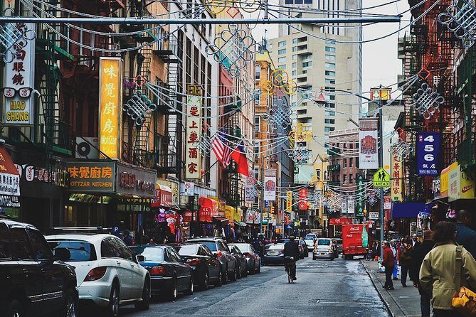 Lower East Side & Culture Tour in New York City with Expert Guide - Exploring the Lower East Side and Chinatown