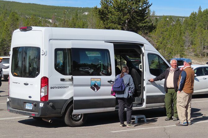 Lower Loop Van Tour from West Yellowstone: Grand Prismatic and Old Faithful - A Fully Balanced Experience