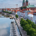 Lübeck: Electric Boat Rental - without driving licence - Why this electric boat experience is worth considering