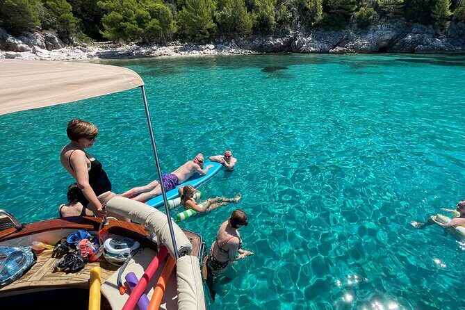 Luxury Elaphite Islands half day Cruise with lunch Apreamare - Included Amenities That Elevate the Experience