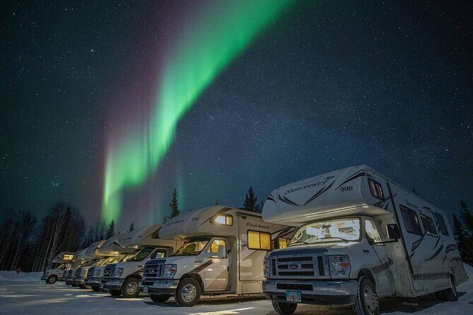 Luxury Motorhome Aurora Chasing Tour Small Group and Private - Who Should Consider This Tour?