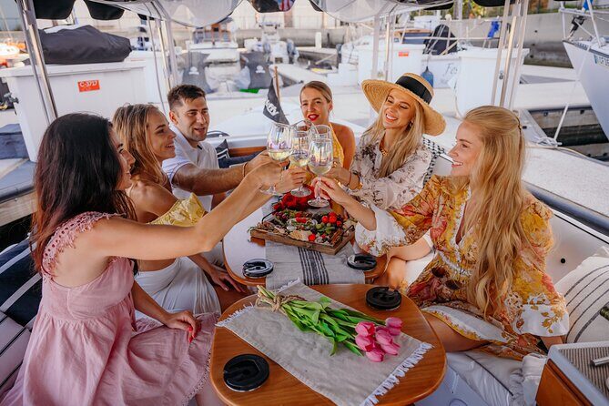 Luxury Shared Miami River E-Boat Cruise with Wine and Charcuterie - Authentic Experiences and Guest Feedback