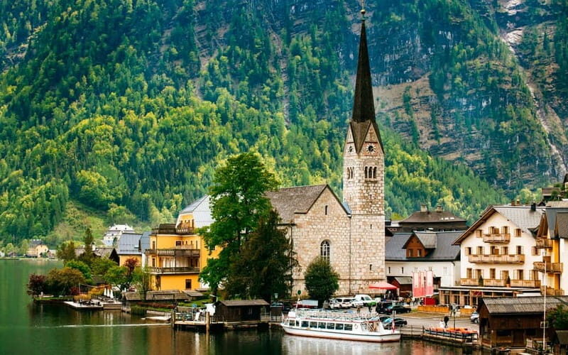 Luxury Van Tour: Salzburg, Hallstatt & More for Your Group - The Practicalities