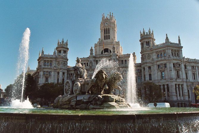 Madrid Highlights Tour with Santiago Bernabeu Stadium Entrance - Who Should Book This Tour?