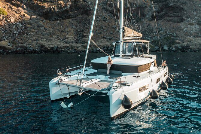Majestic Catamaran Caldera Cruise with Snacks, Meal & Drinks - How the Day Unfolds