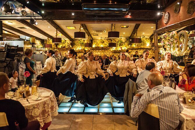 Maltese Traditional Dinner and Folklore Show with Transfers - Detailed Breakdown of the Experience