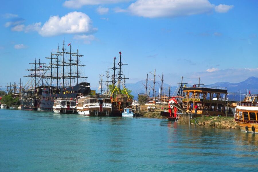 Manavgat Cruise & Grand Bazaar w/Lunch and Unlimited Drinks - The Value of This Experience