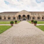 Mantova Walking Tour with Audio and Written Guide by a Local - Detailed Breakdown of the Itinerary