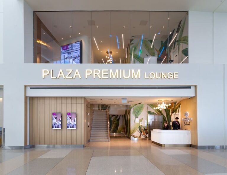 MCO Orlando International Airport: Plaza Premium Lounge - Pricing & Value