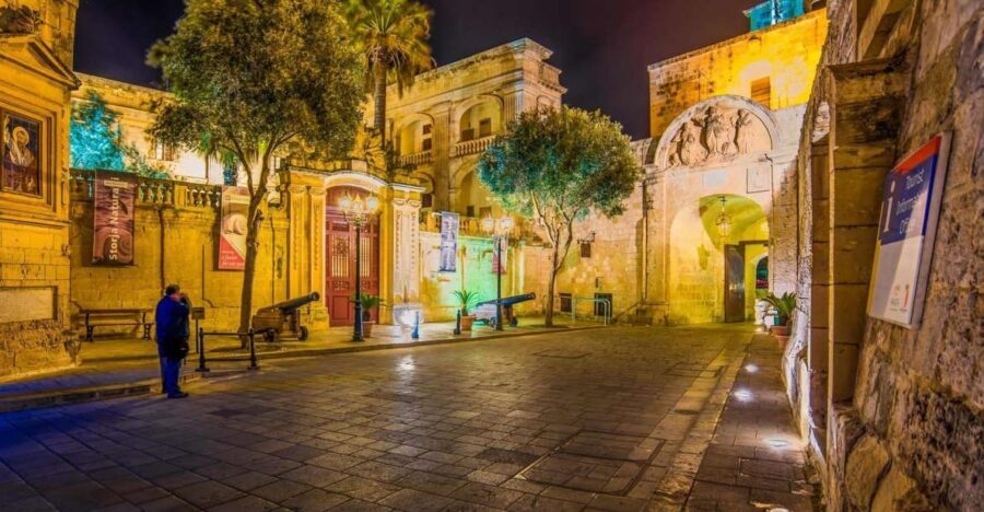 Mdina: Valletta Waterfront Area, Mdina, and Rabat Night Tour - Authenticity and Authentic Experiences