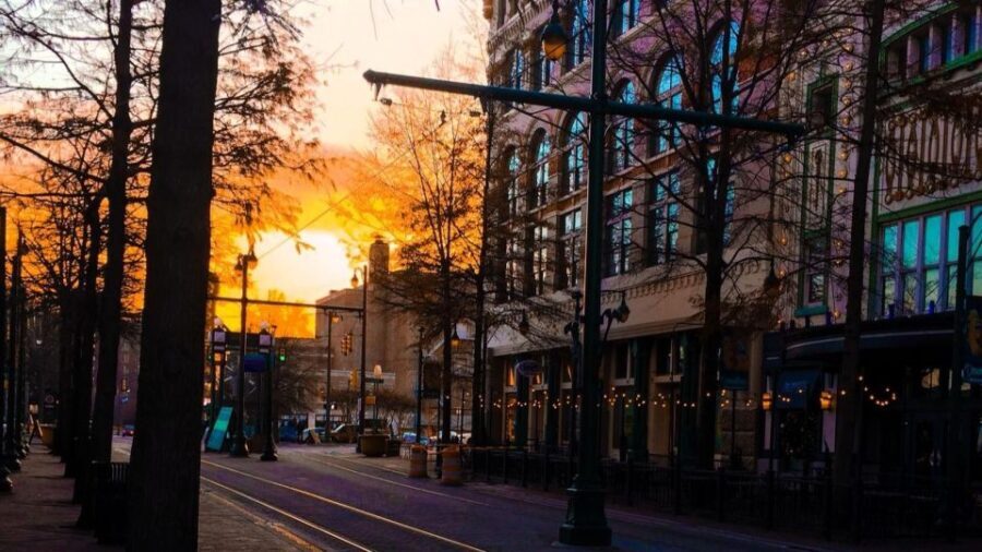Memphis: True Crime History Bus Tour - The Experience You Can Expect