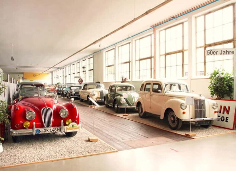 Merks Motor Museum: Private Tour Vintage Car Museum - The Collection: A Closer Look