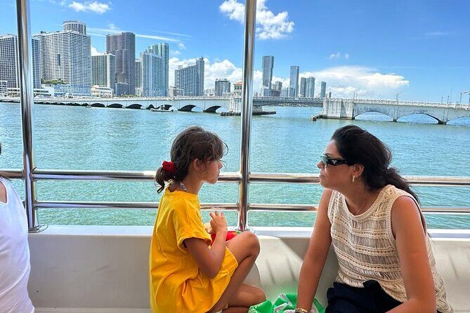 Miami and Bayside 90 min Cruise of Celebrity Islands - What the Experience Feels Like