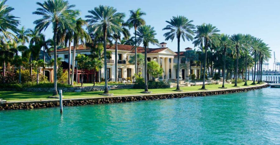 Miami: Biscayne Bay Millionaire's Row Boat Tour - The Itinerary in Detail