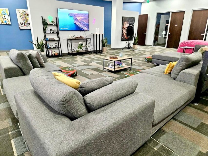 Miami: Cruise Line Lounge Access + Luggage Storage - Location and Practical Details